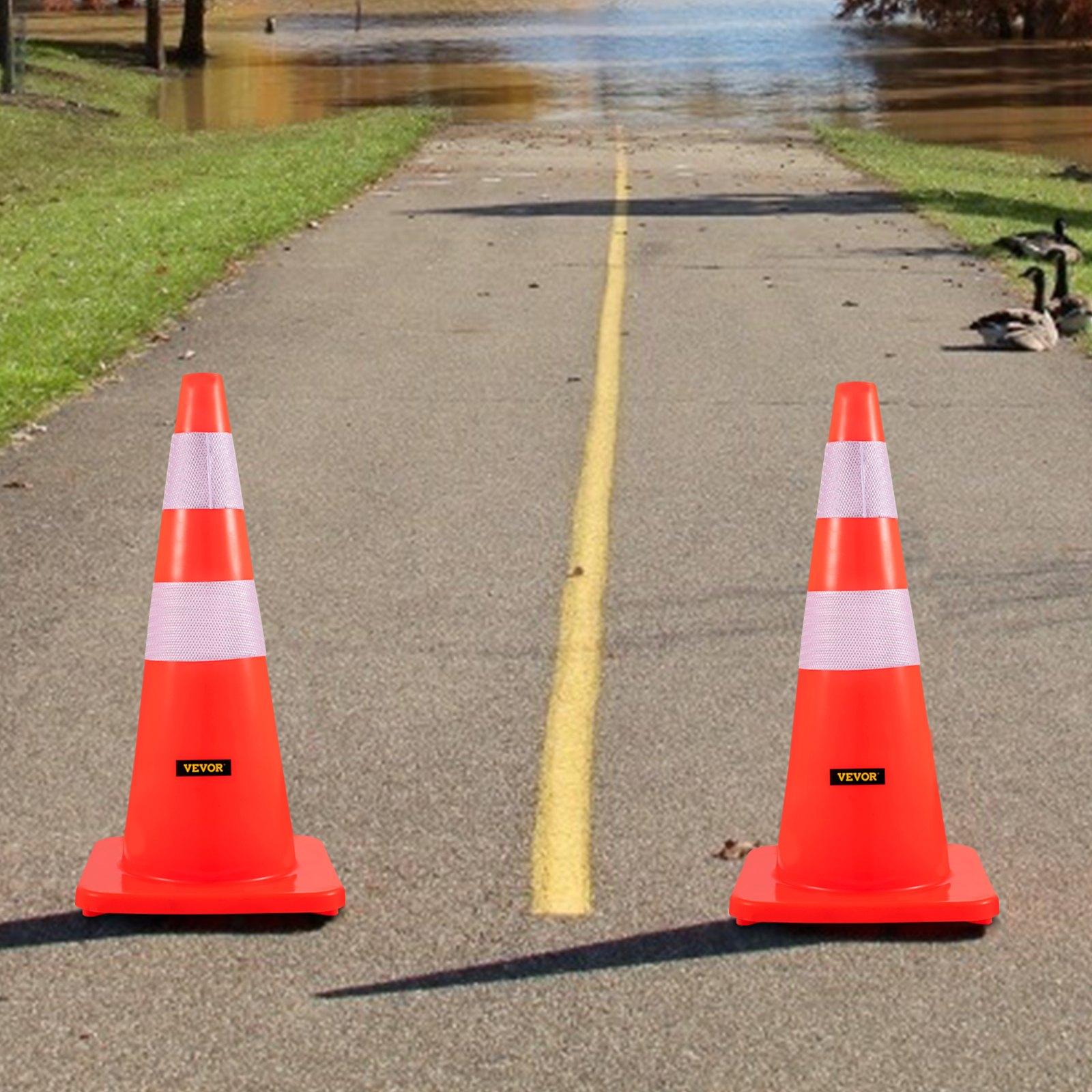 VEVOR Safety Cones, 28 in/73 cm Height, 12 PCS PVC Orange Traffic Cone ...
