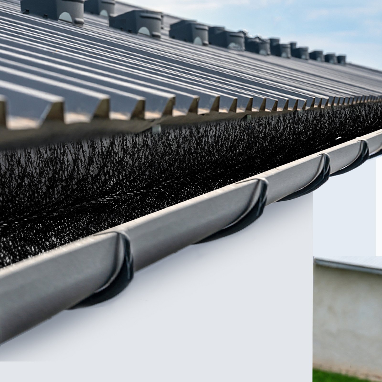VEVOR Gutter Guard Brush with 15 FT Length Bristle, 4.33"(Dia) Gutter ...